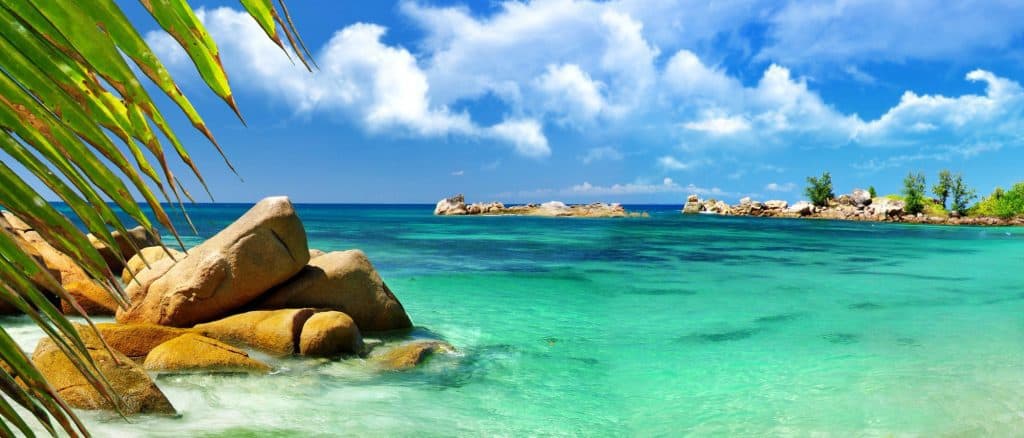 The Best Time to Travel to Aruba [Visit Aruba Guide] - Better Wander